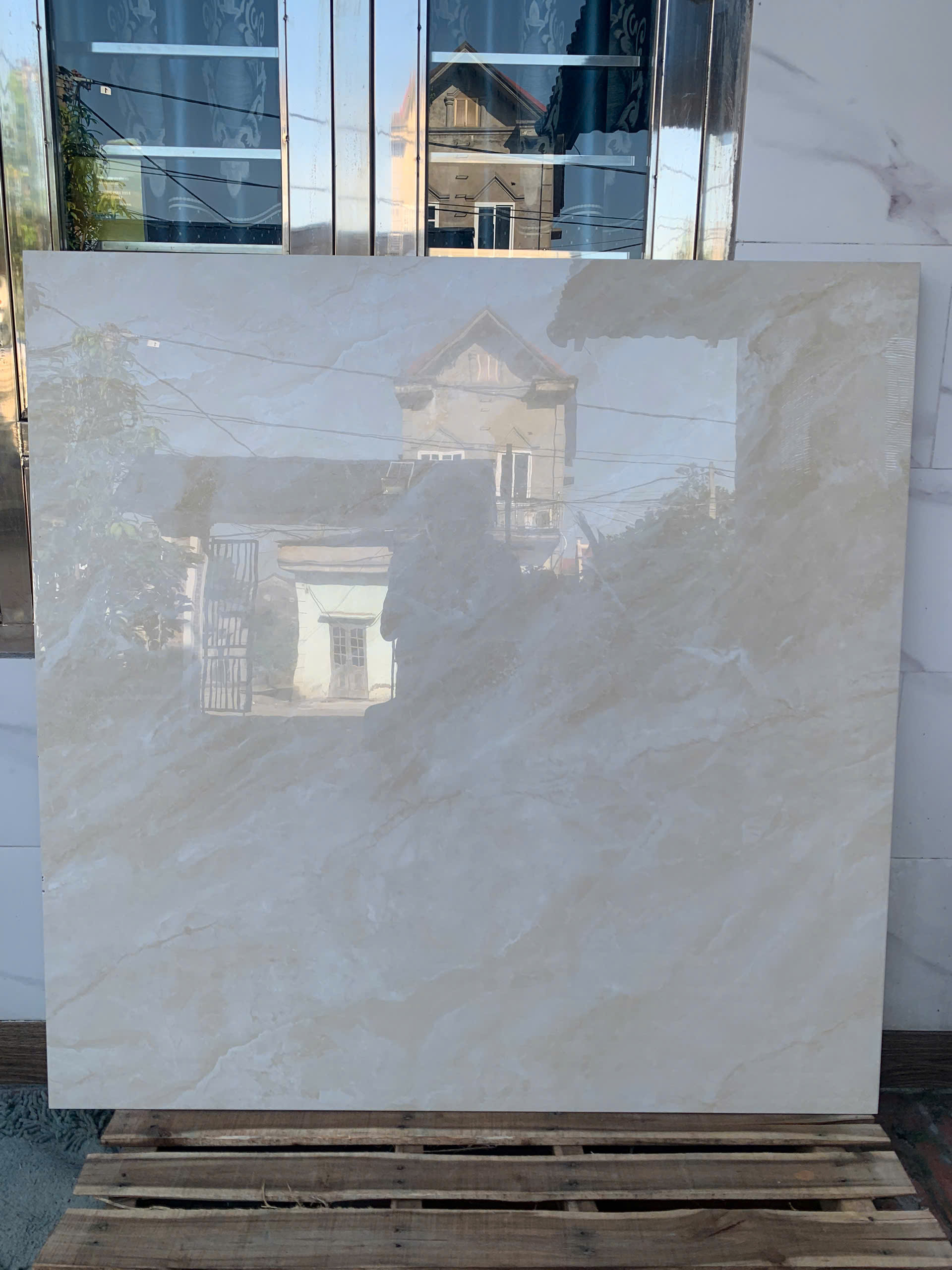 GẠCH ĐÁ BÓNG KÍNH 1200X1200 VÂN ĐÁ VÀNG KEM KIM CƯƠNG VI TINH - Gạch rẻ.com